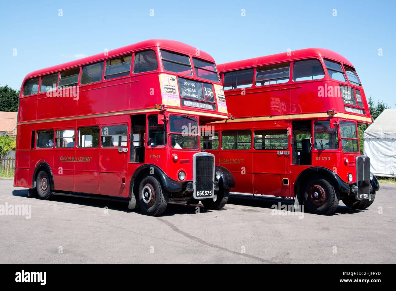 Old london buses hi-res stock photography and images - Alamy