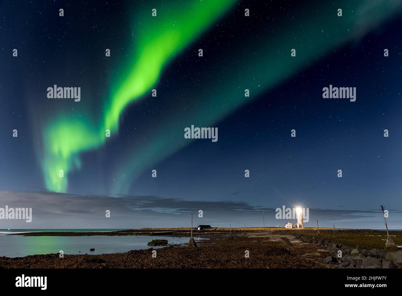 Spectacular show of the Northern Lights over Grotta Island lighthouse ...