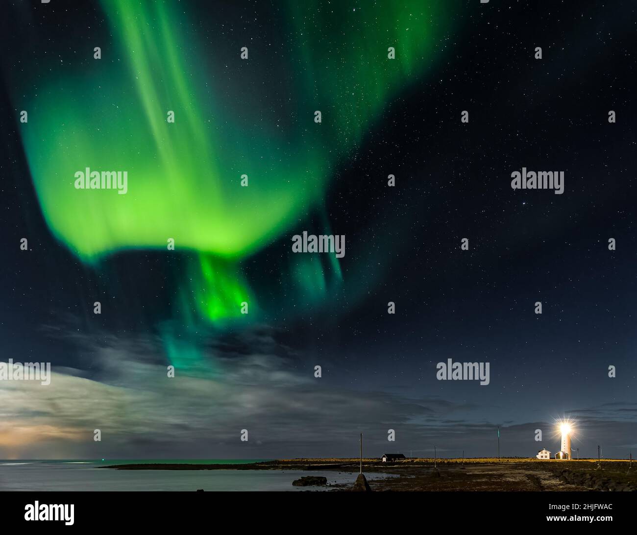 Spectacular show of the Northern Lights over Grotta Island lighthouse ...