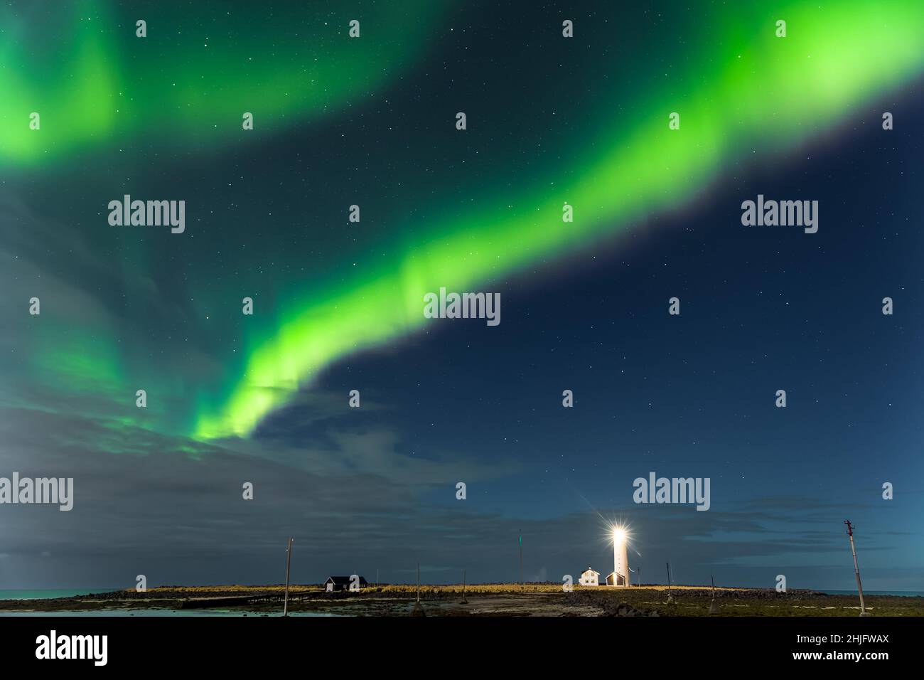 Spectacular show of the Northern Lights over Grotta Island lighthouse ...