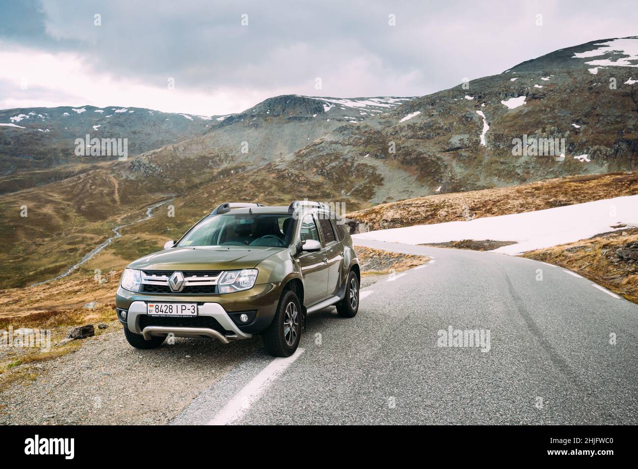 Aurlandsfjellet, Norway. Car Renault Duster SUV Parked Near ...