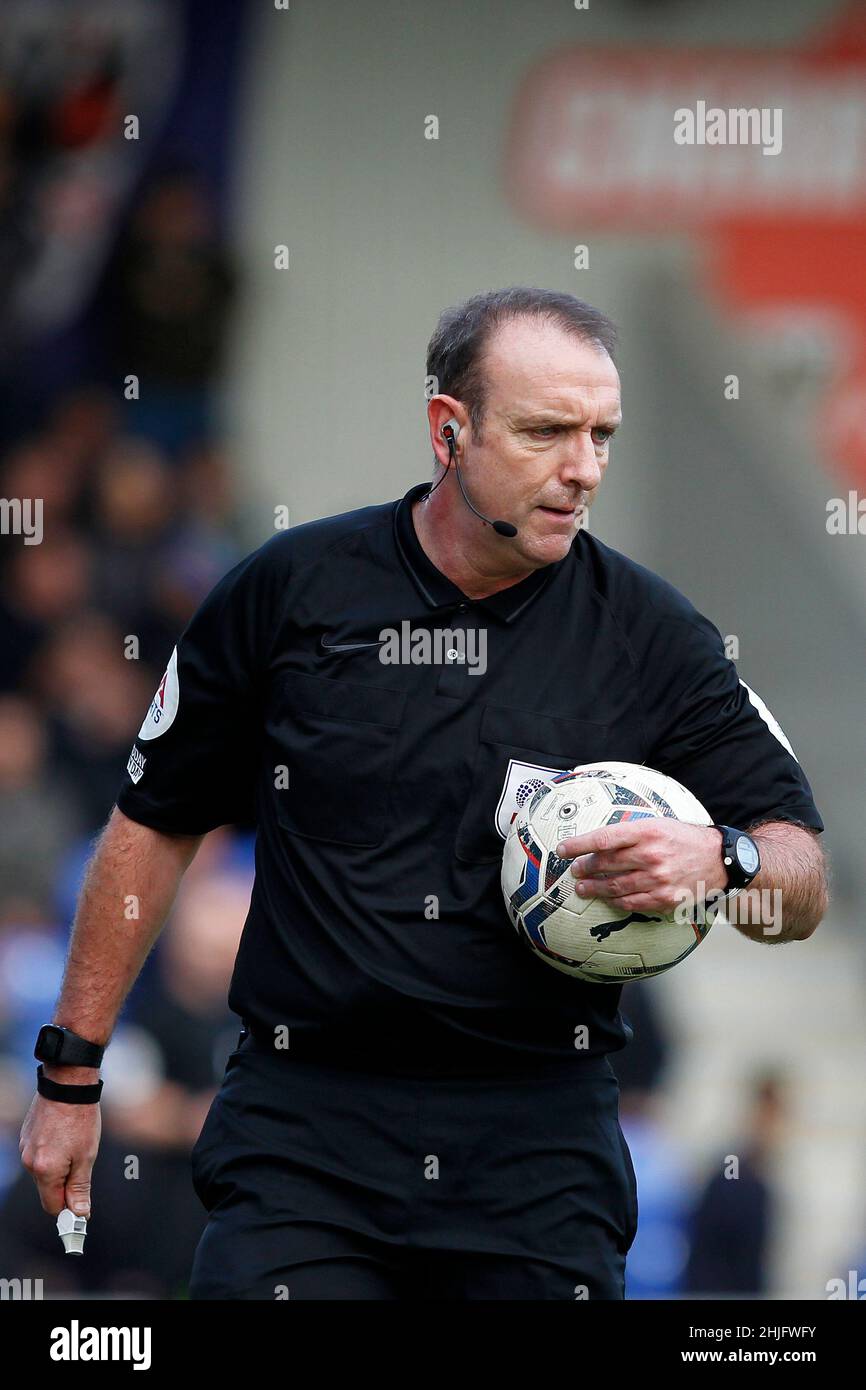 Referee carl boyeson hi-res stock photography and images - Alamy