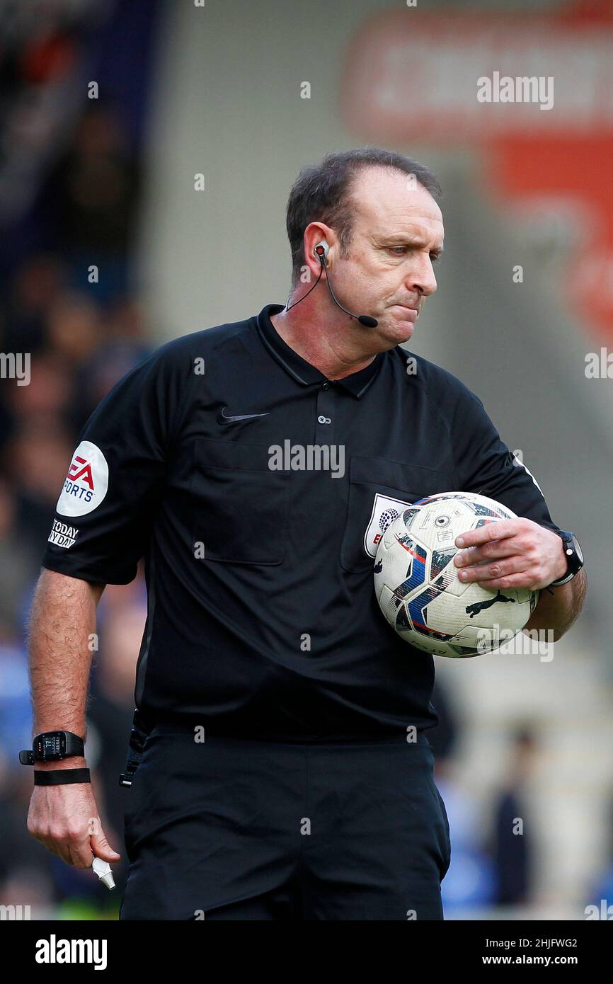 Referee carl boyeson hi-res stock photography and images - Alamy