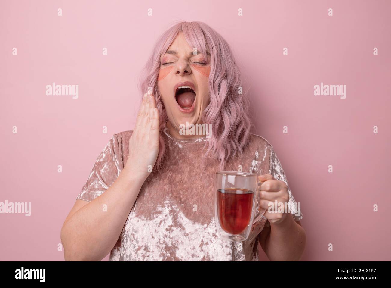 Early moening hi-res stock photography and images - Alamy