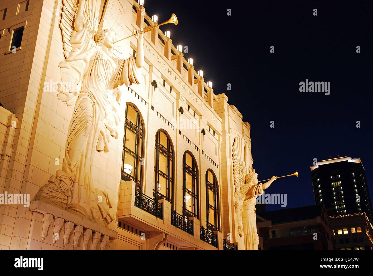 Bass performance hall exterior hi-res stock photography and images - Alamy