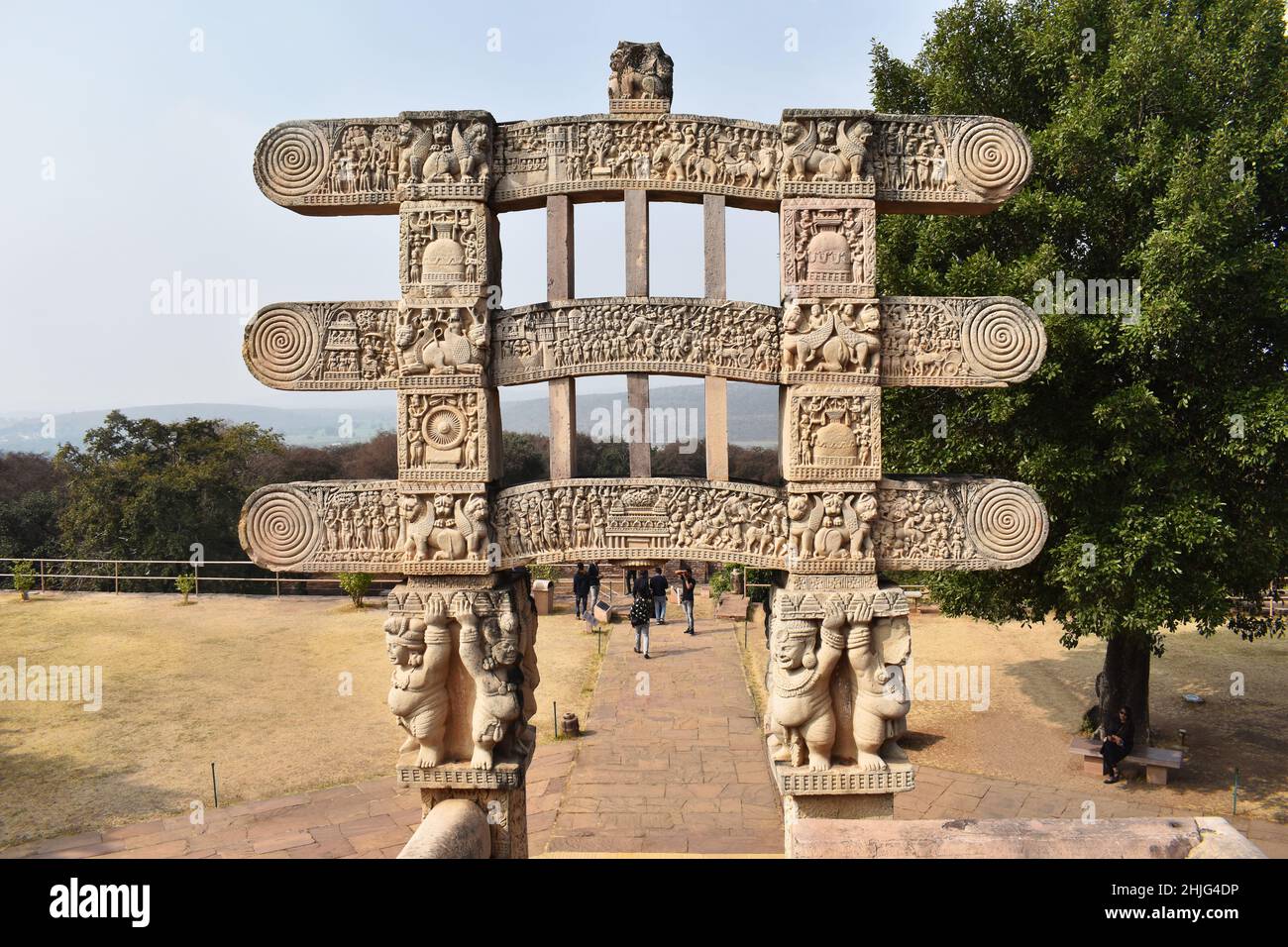 Stupa No 1, West Gateway. Rear view of Architraves and dwarfs holding ...