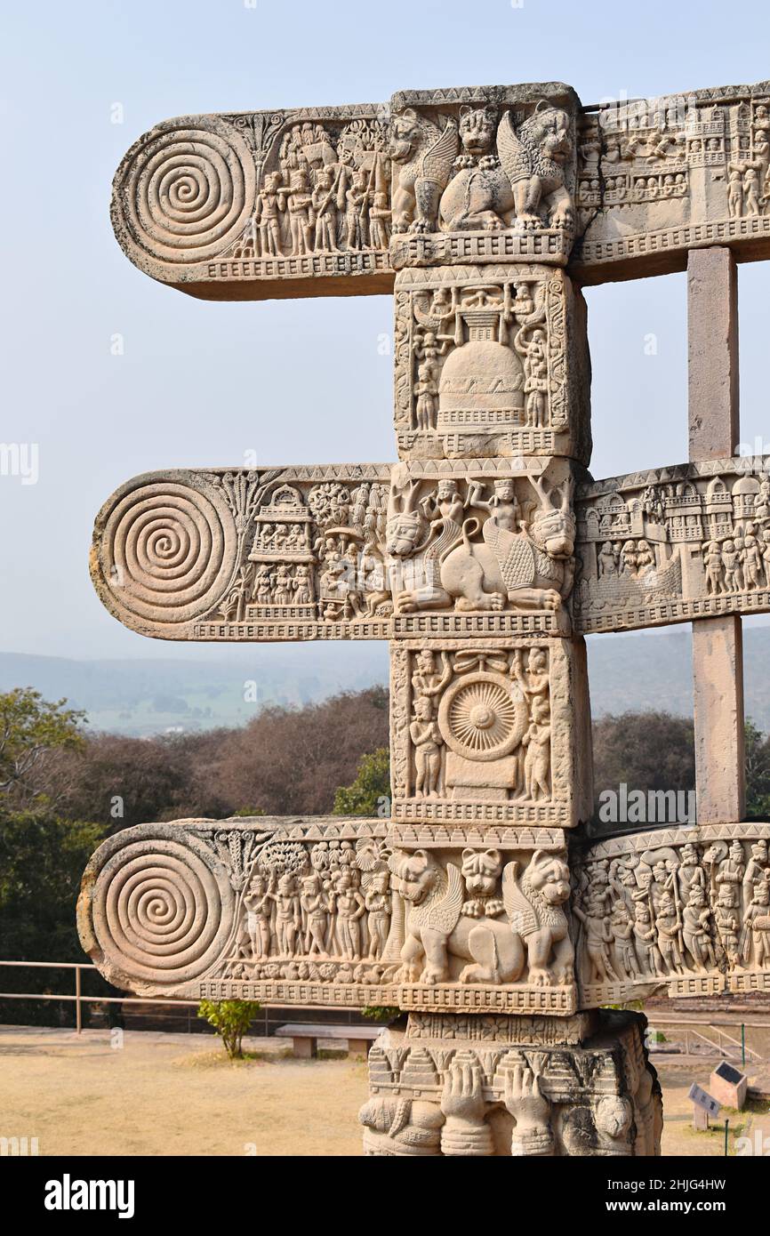 Stupa No 1, West Gateway. Rear view of Architraves Closeup of left side ...