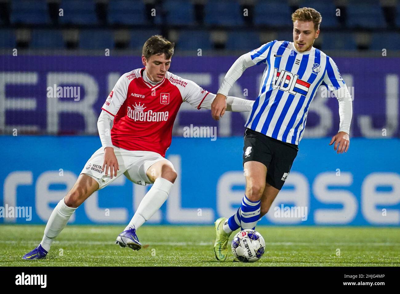 EINDHOVEN, NETHERLANDS - JANUARY 29: Matteo Waem of MVV Maastricht ...