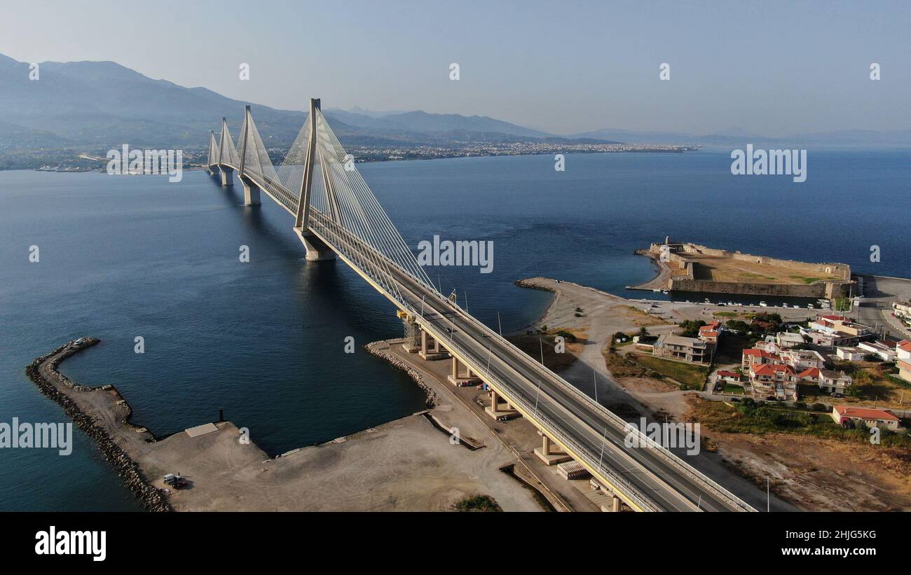 Rio antirio bridge hi-res stock photography and images - Alamy