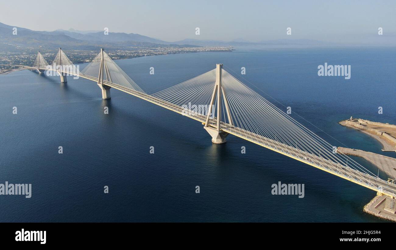 Rio antirio bridge hi-res stock photography and images - Alamy