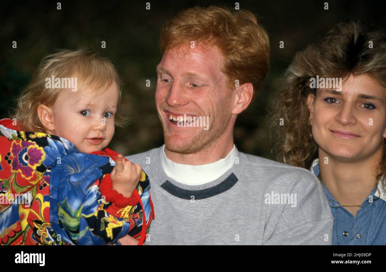 1993 92 1 bundesliga hi-res stock photography and images - Alamy