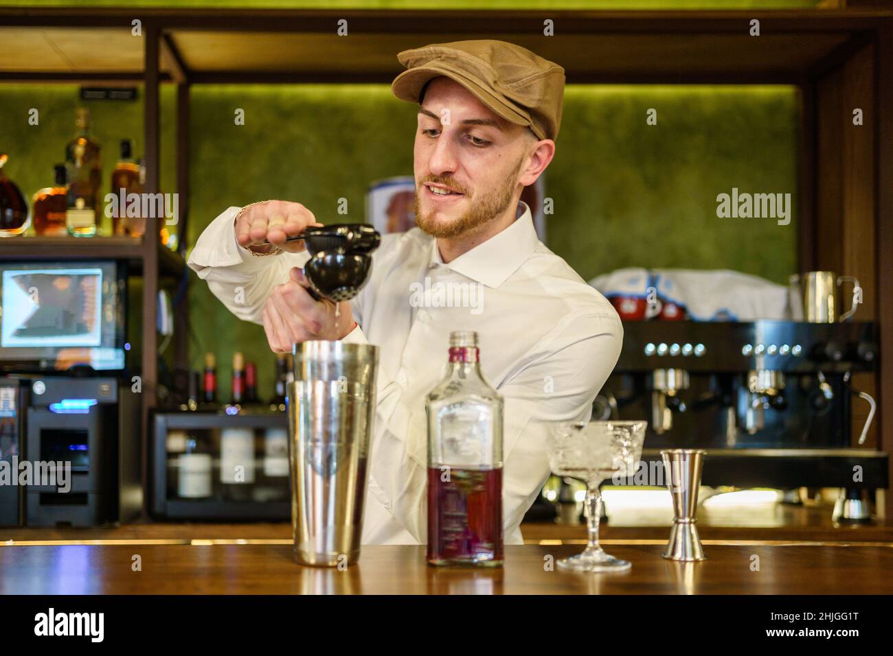 Male barkeeper in uniform hi-res stock photography and images - Alamy