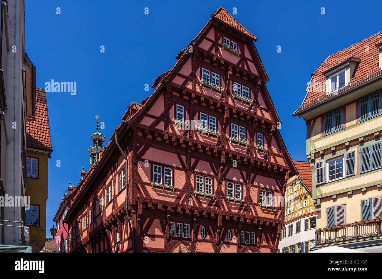 15th century timbered building hi-res stock photography and images - Alamy