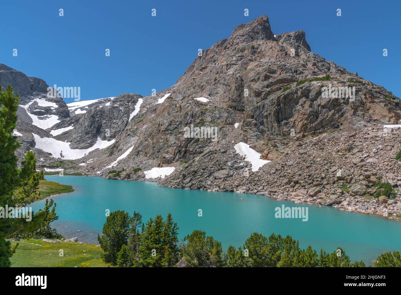 Turquoise lake hi-res stock photography and images - Alamy