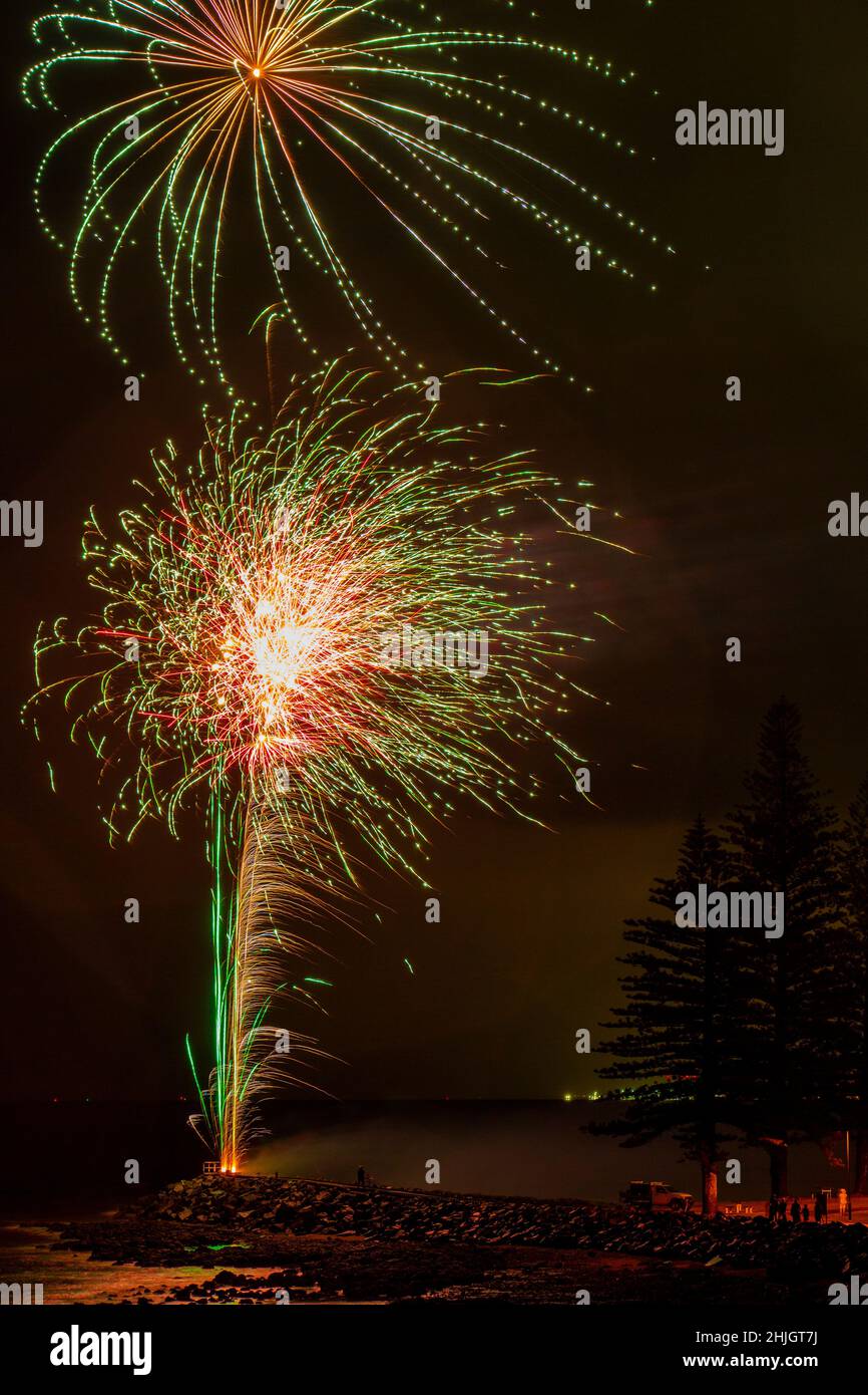 Beautiful 2022 Australia Day Firewoks from Scarborough Beach in the ...