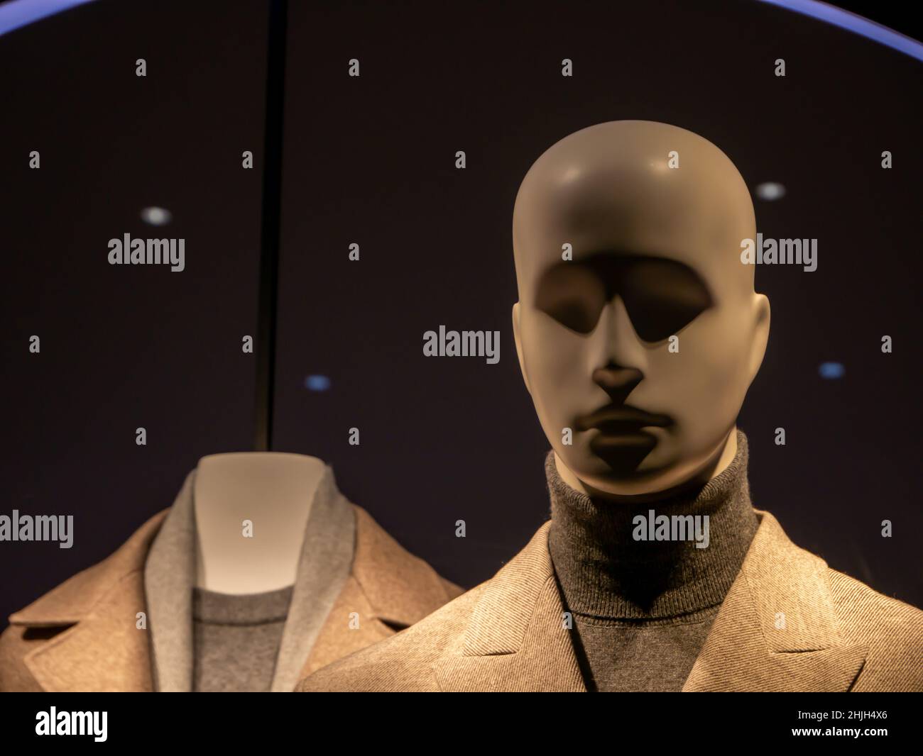 A gray man mannequin with fashion clothes Stock Photo - Alamy