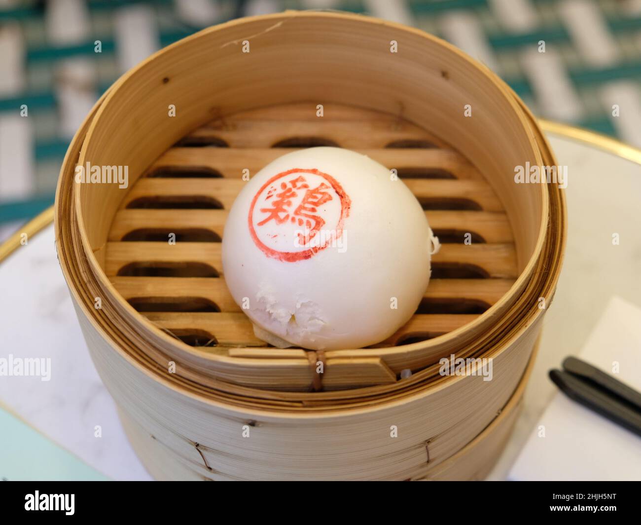 Dimsum in chinatown london hi-res stock photography and images - Alamy