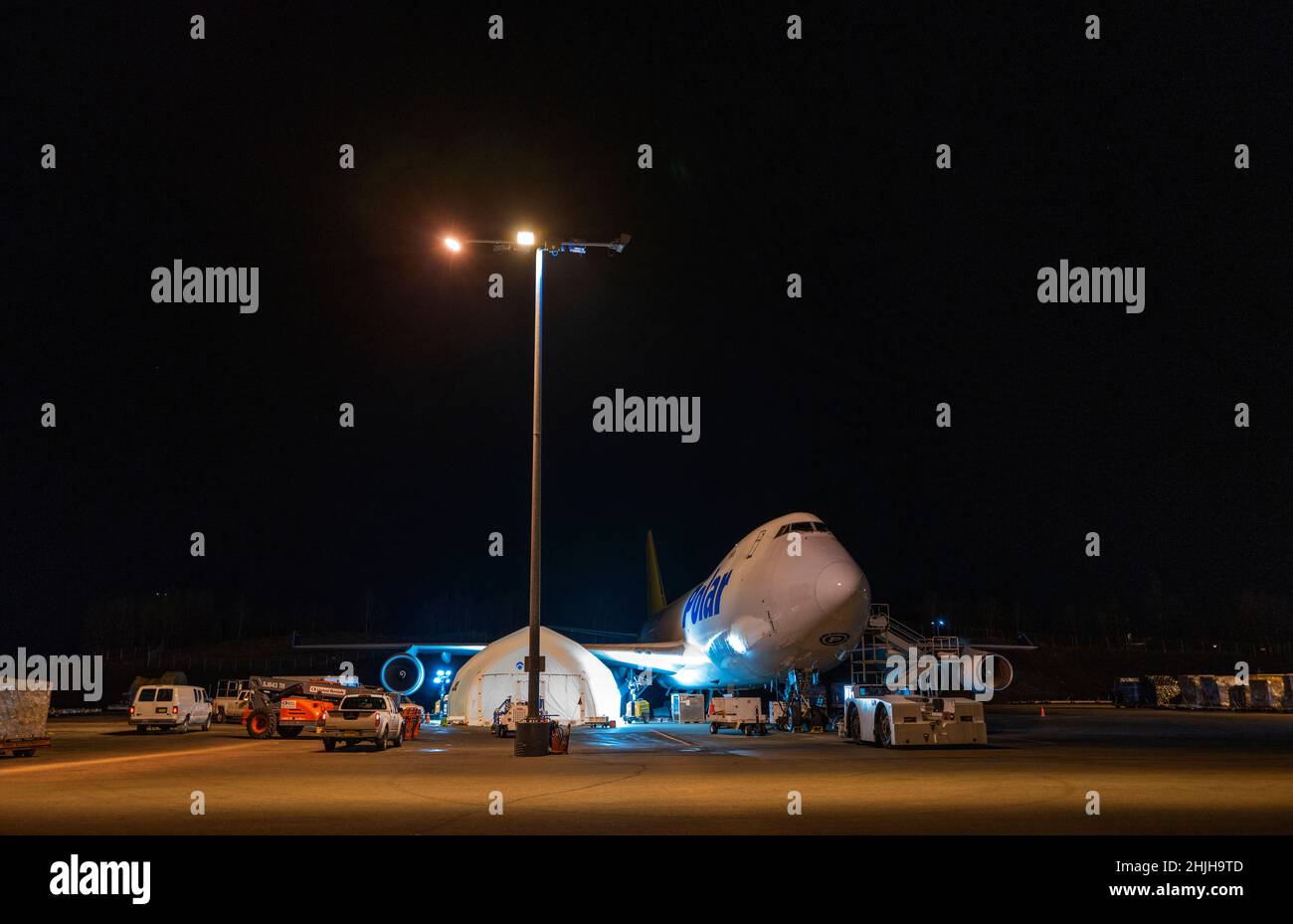 Boeing 747 freighter aircraft hi-res stock photography and images - Alamy