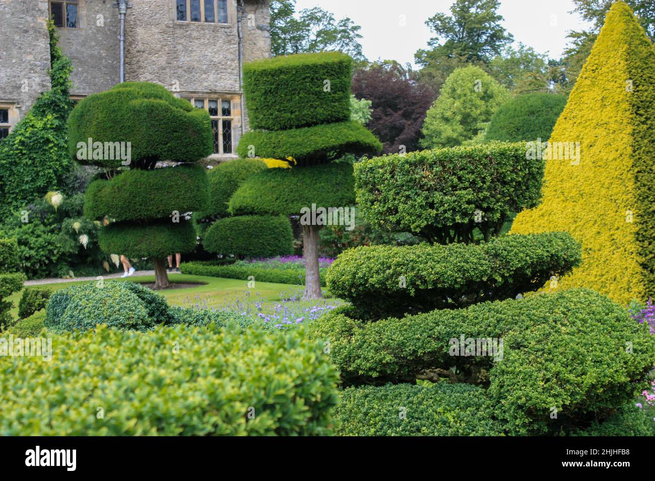 Beautiful greenery around house hi-res stock photography and images - Alamy