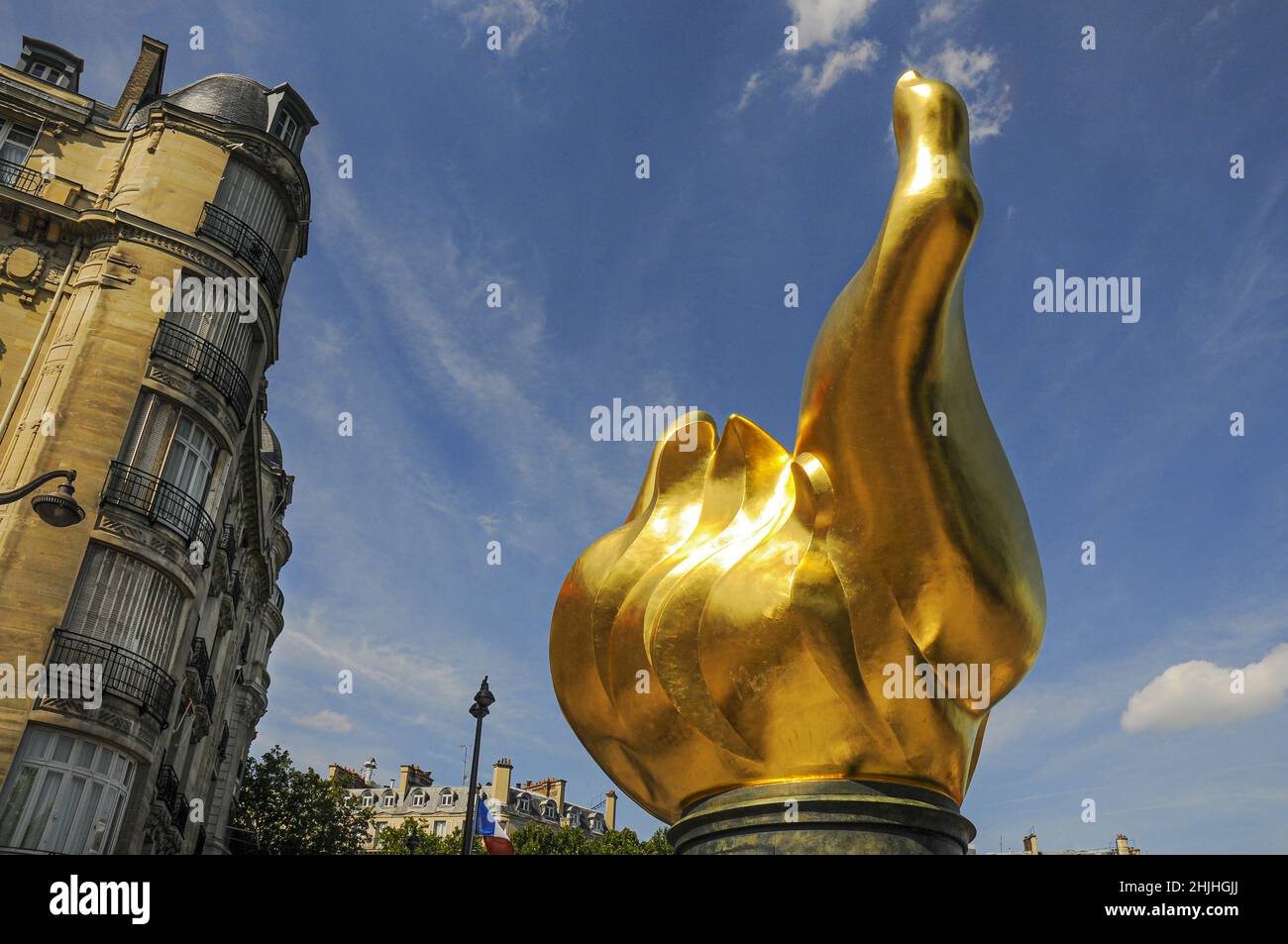 France. Paris (75) (16th district). Overlooking the Alma Bridge tunnel ...