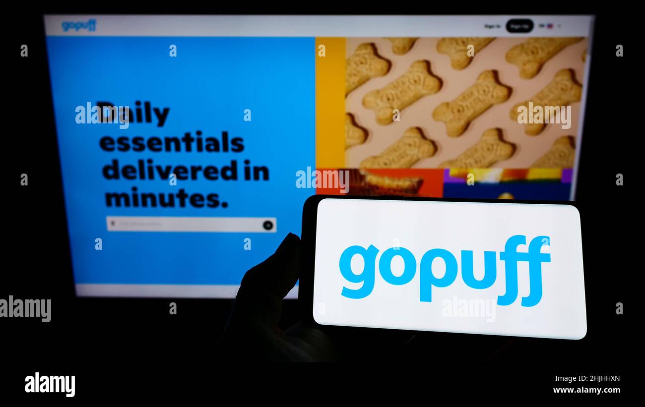 Gopuff website hi-res stock photography and images - Alamy