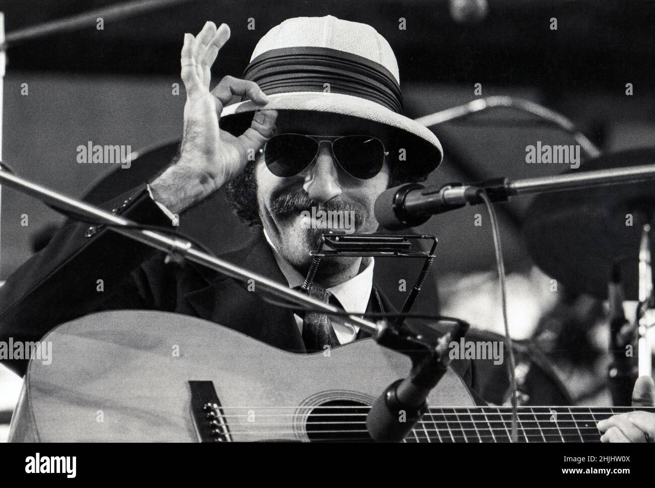 Leon redbone hi-res stock photography and images - Alamy