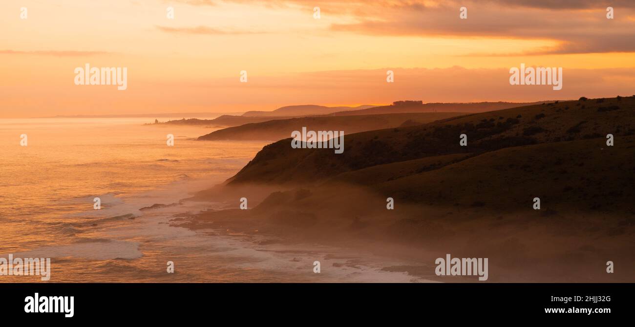 Dawn morgan hi-res stock photography and images - Alamy