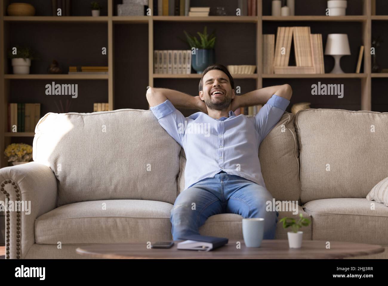 Male homeowner hi-res stock photography and images - Alamy