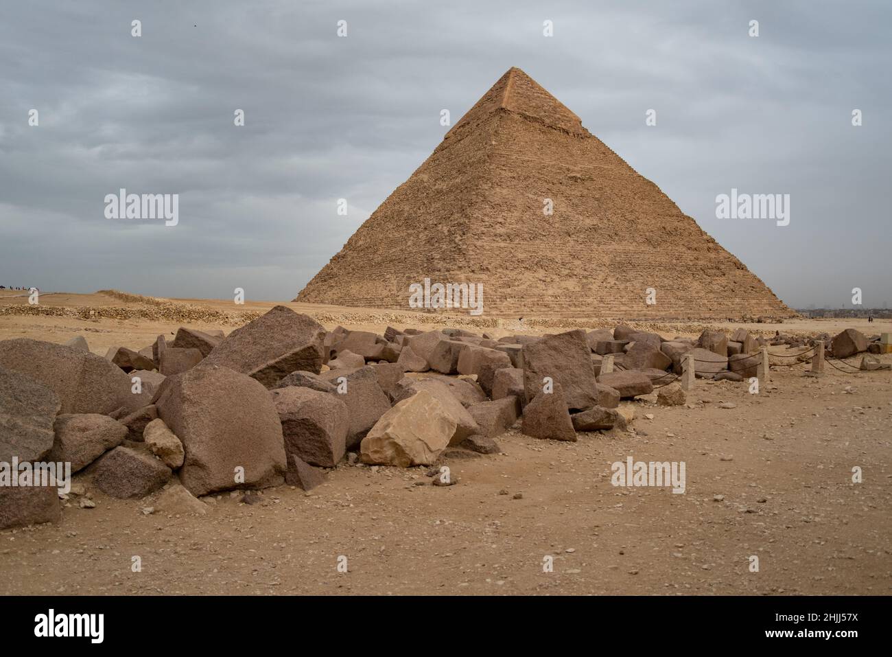 Pyramid of Khafre (also read as Khafra, Khefren) or of Chephren is the ...