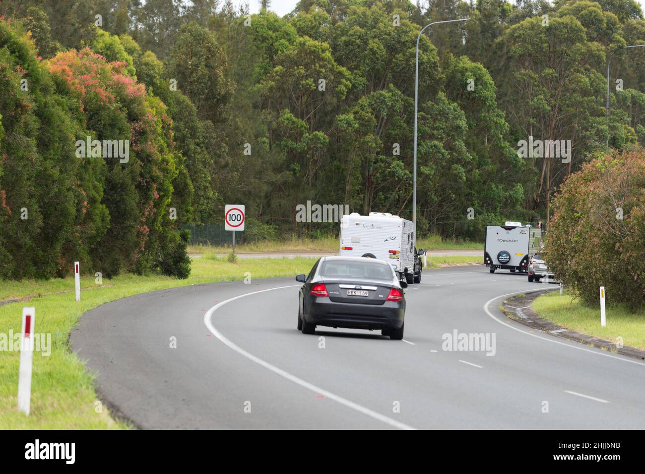 100km zone road hi-res stock photography and images - Alamy