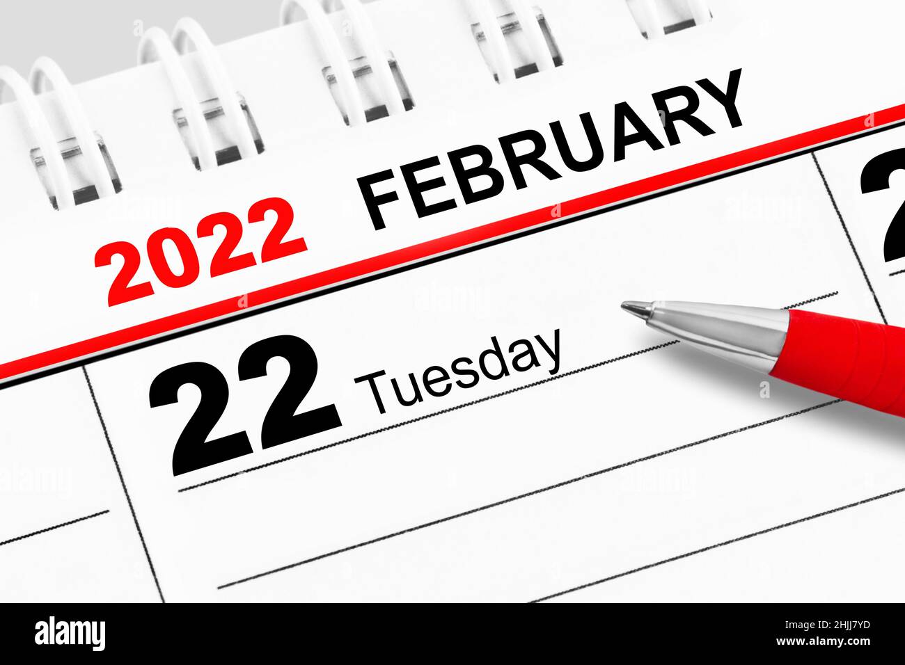 Calendar 2022 February 22 and red pen Stock Photo - Alamy