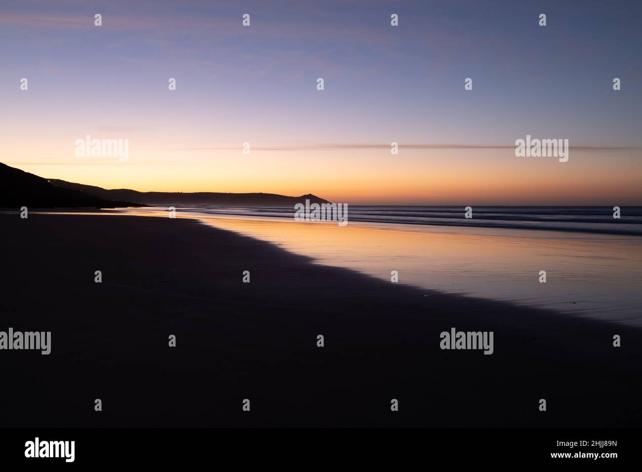 Sunrise on Tregantle Beach in South East Cornwall Stock Photo - Alamy