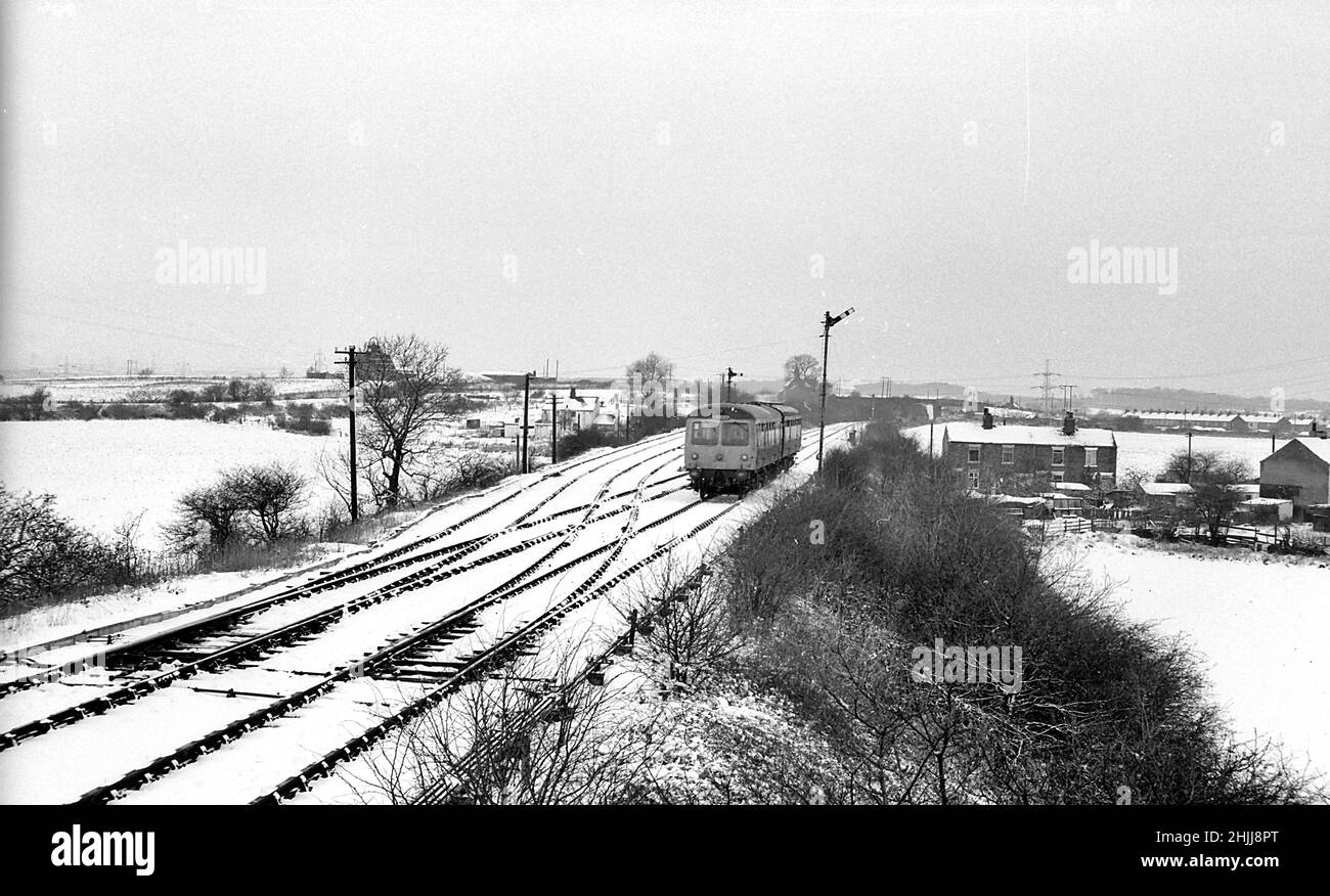 English railway carriage signals hi-res stock photography and images ...