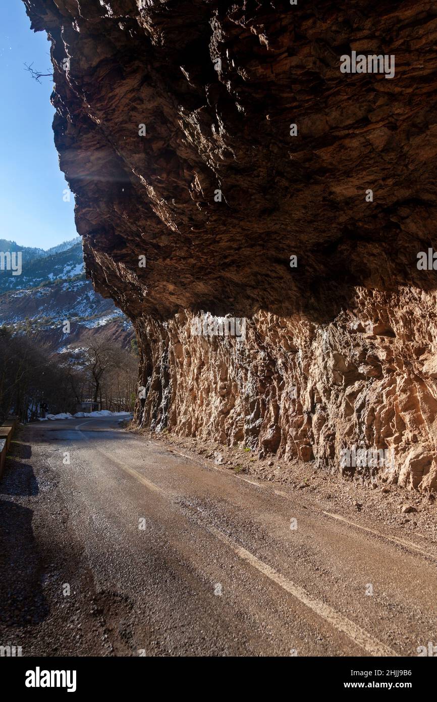 Narrow passage in rocky hi-res stock photography and images - Alamy