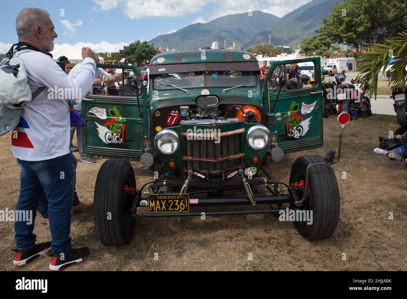 Caracas, Venezuela. 29th Jan, 2022. A buggy is parked in a square ...