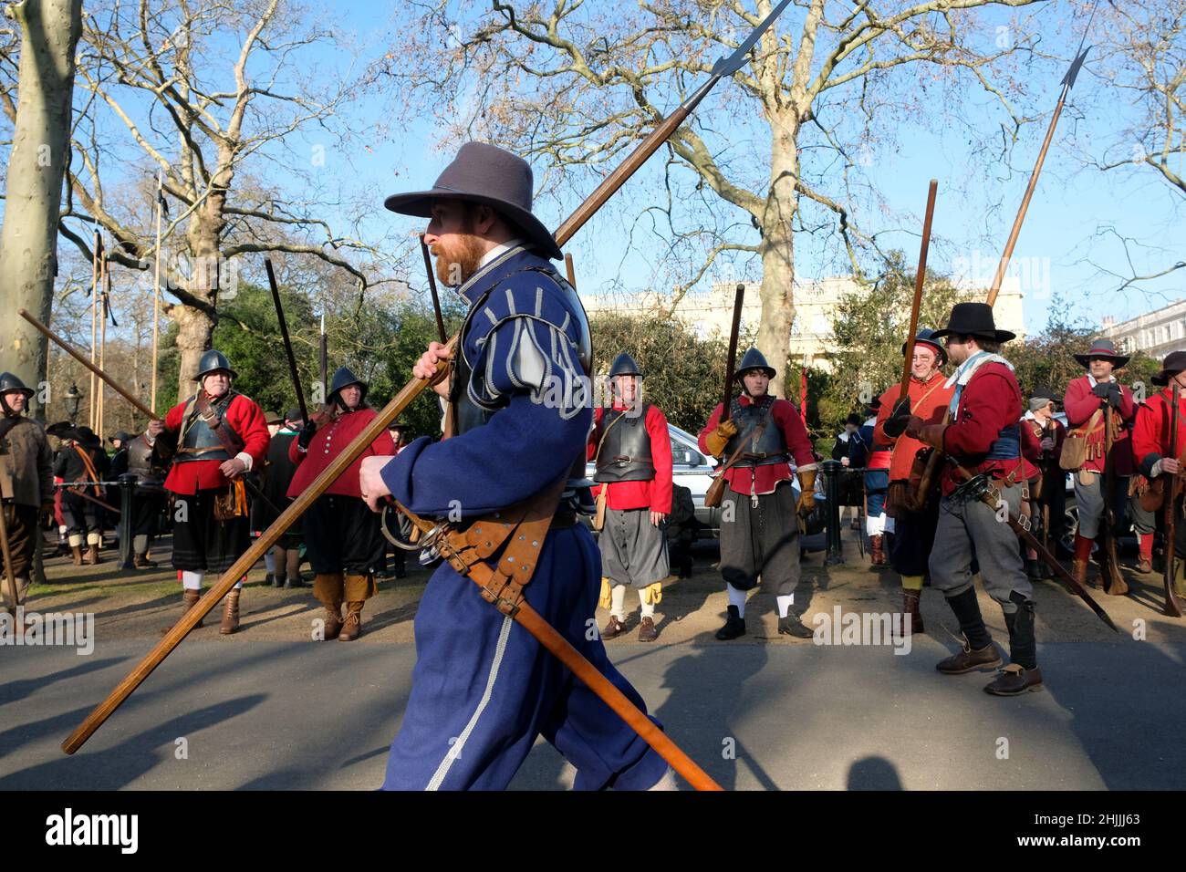 The Mall, London, UK. 30th Jan 2022. Members of the English Civil War ...