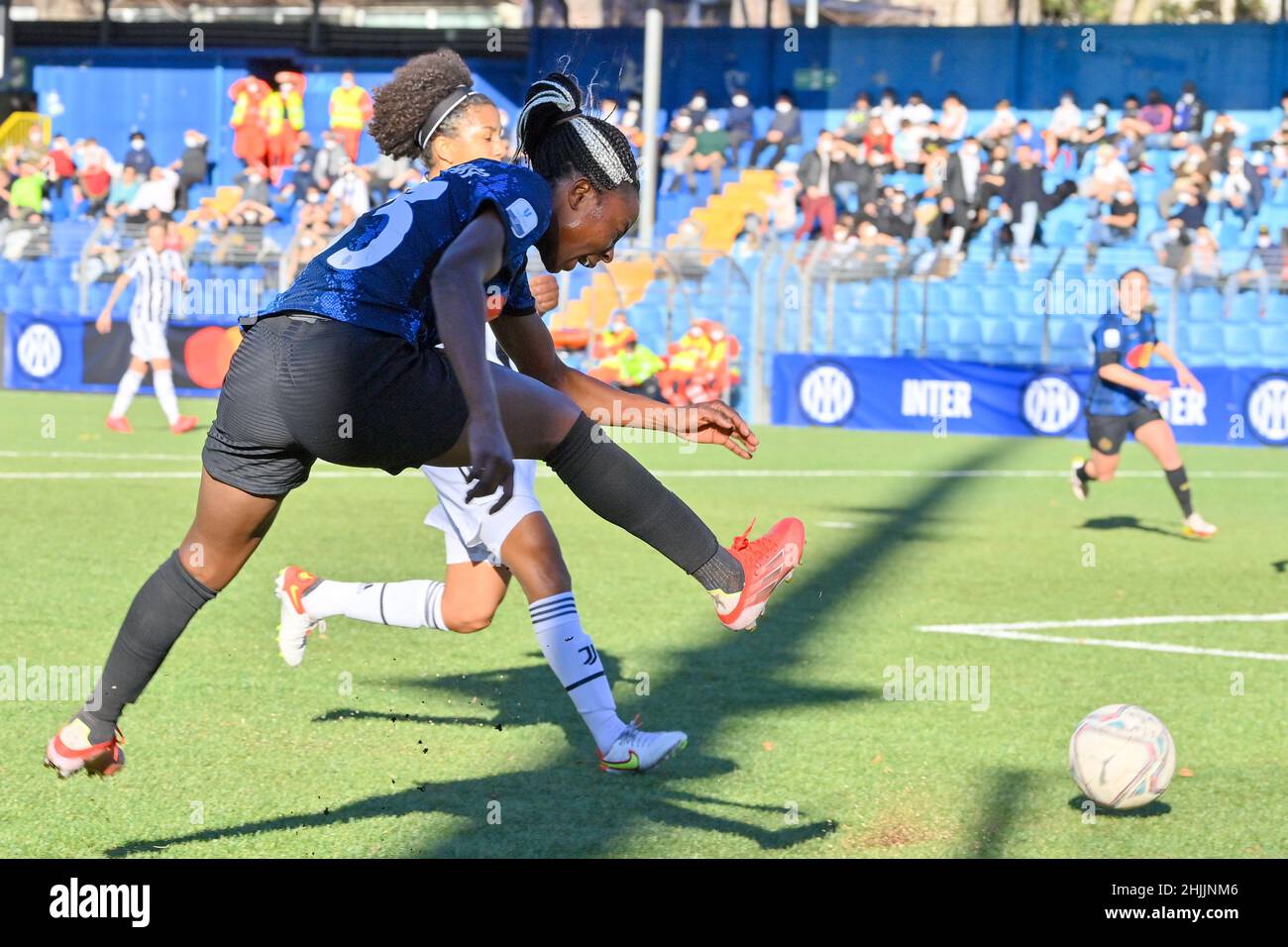 Lecco stadium hi-res stock photography and images - Alamy