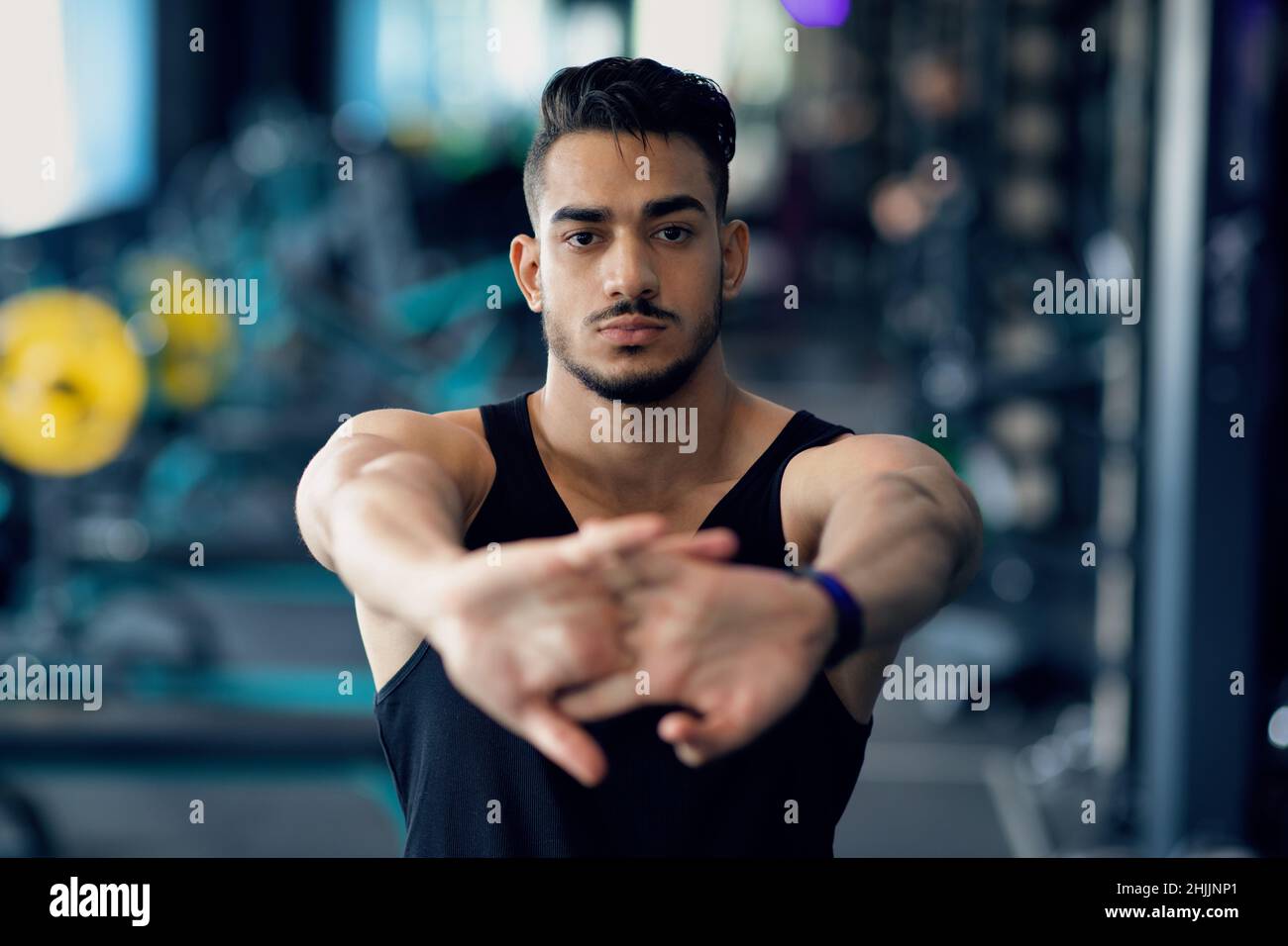 Middle eastern male athlete hi-res stock photography and images - Alamy