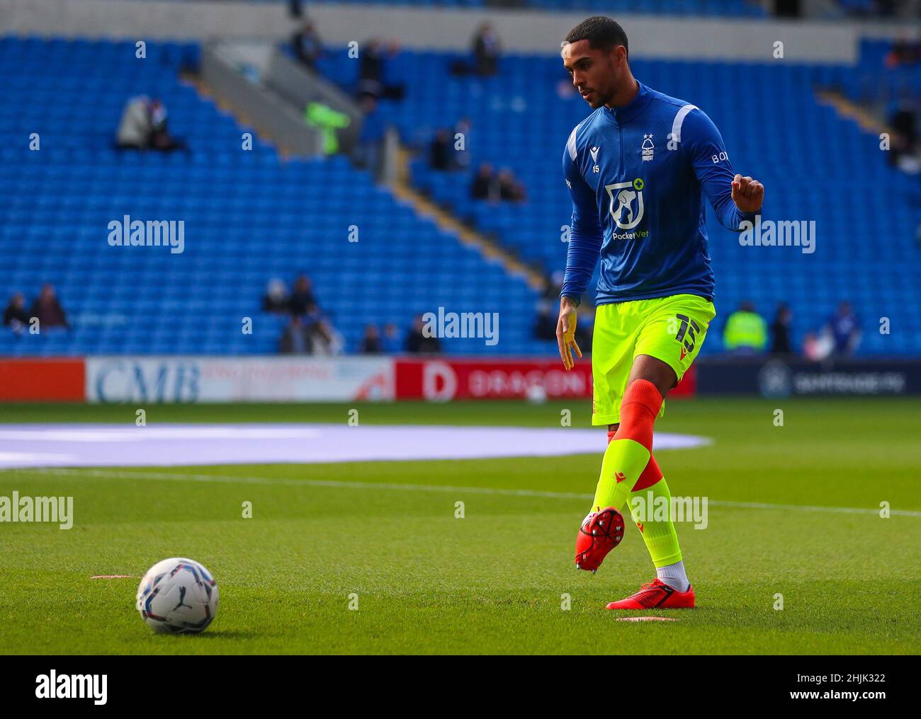 Max lowe nottingham forest hi-res stock photography and images - Alamy