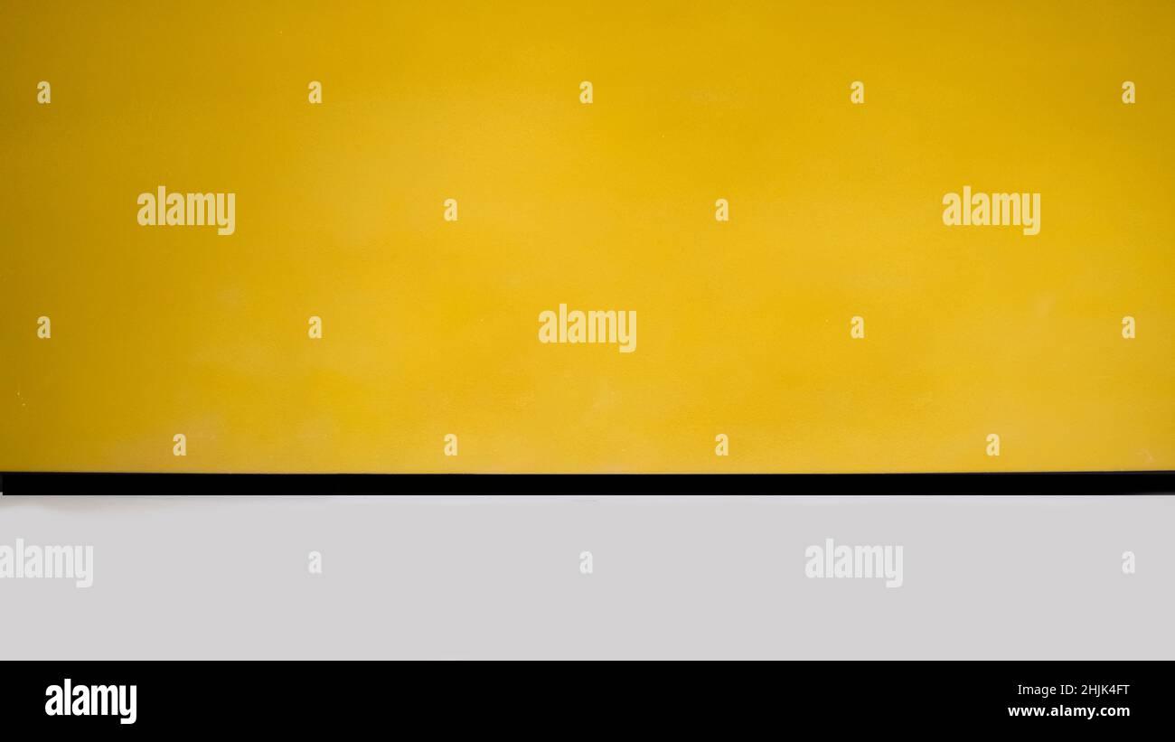 empty wall and floor background, front view Stock Photo - Alamy