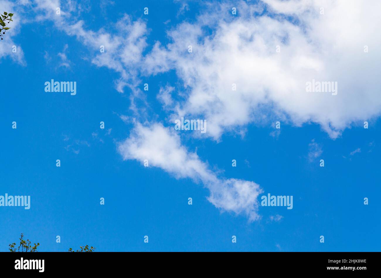 Beautiful blue spring sky with white clouds Stock Photo - Alamy