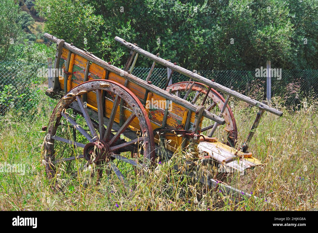 Old farming cart hi-res stock photography and images - Alamy