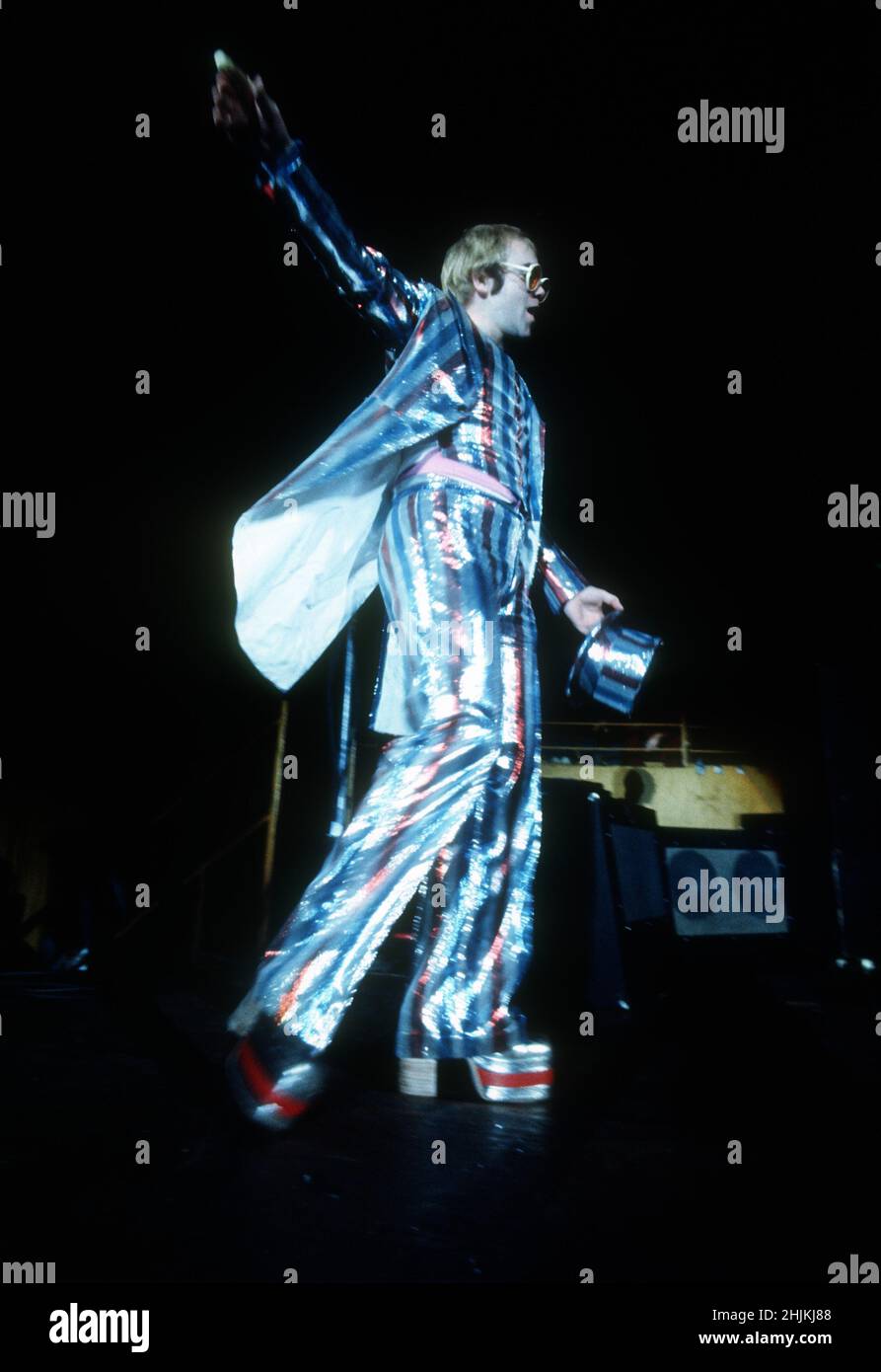 Elton John performs on stage circa 1970's. Credit: Jeffrey Mayer / Rock ...