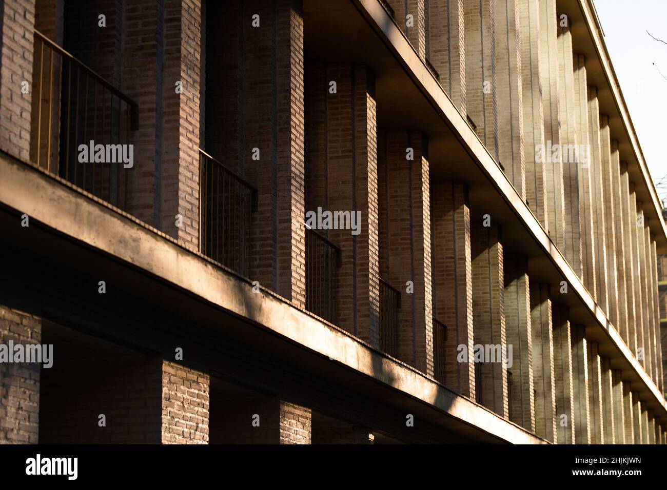 Office building landscape Stock Photo - Alamy