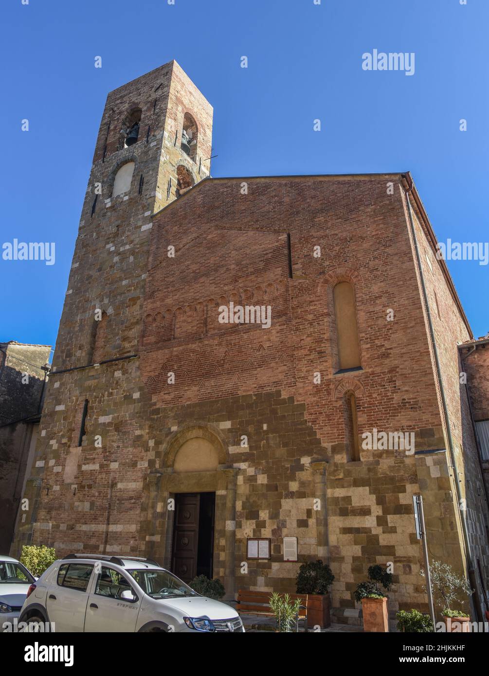 Collegiata of santa maria assunta hi-res stock photography and images ...