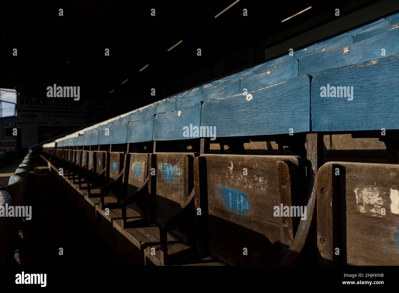 Wooden stadium seating hi-res stock photography and images - Alamy