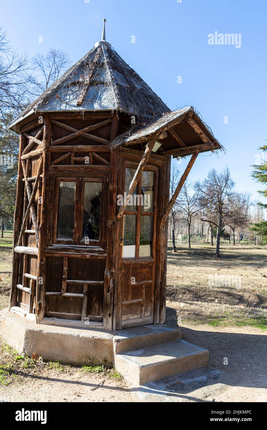 Information kiosk in Aranjuez, Madrid, Spain Stock Photo - Alamy