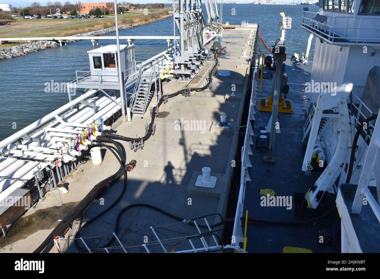 Sailors from U.S. Naval Meteorology and Oceanography Command and staff ...