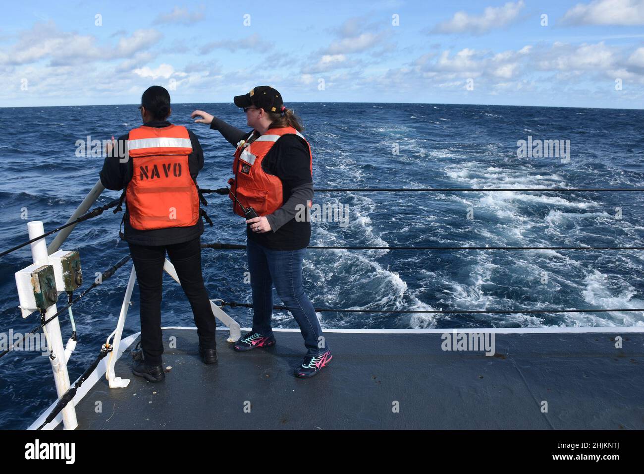 Sailors from U.S. Naval Meteorology and Oceanography Command and staff ...