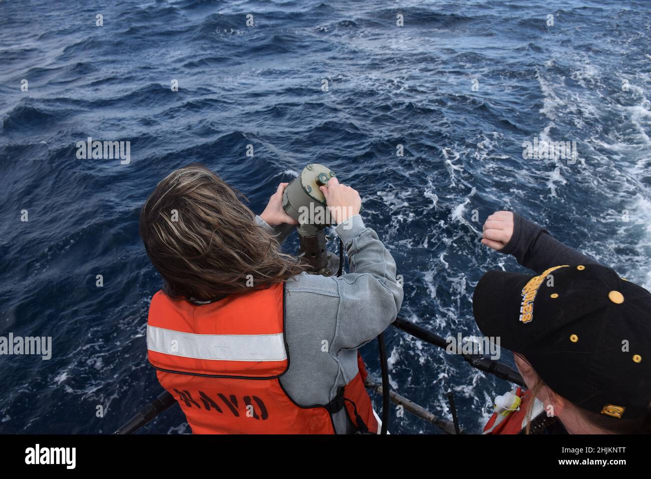 Sailors from U.S. Naval Meteorology and Oceanography Command and staff ...